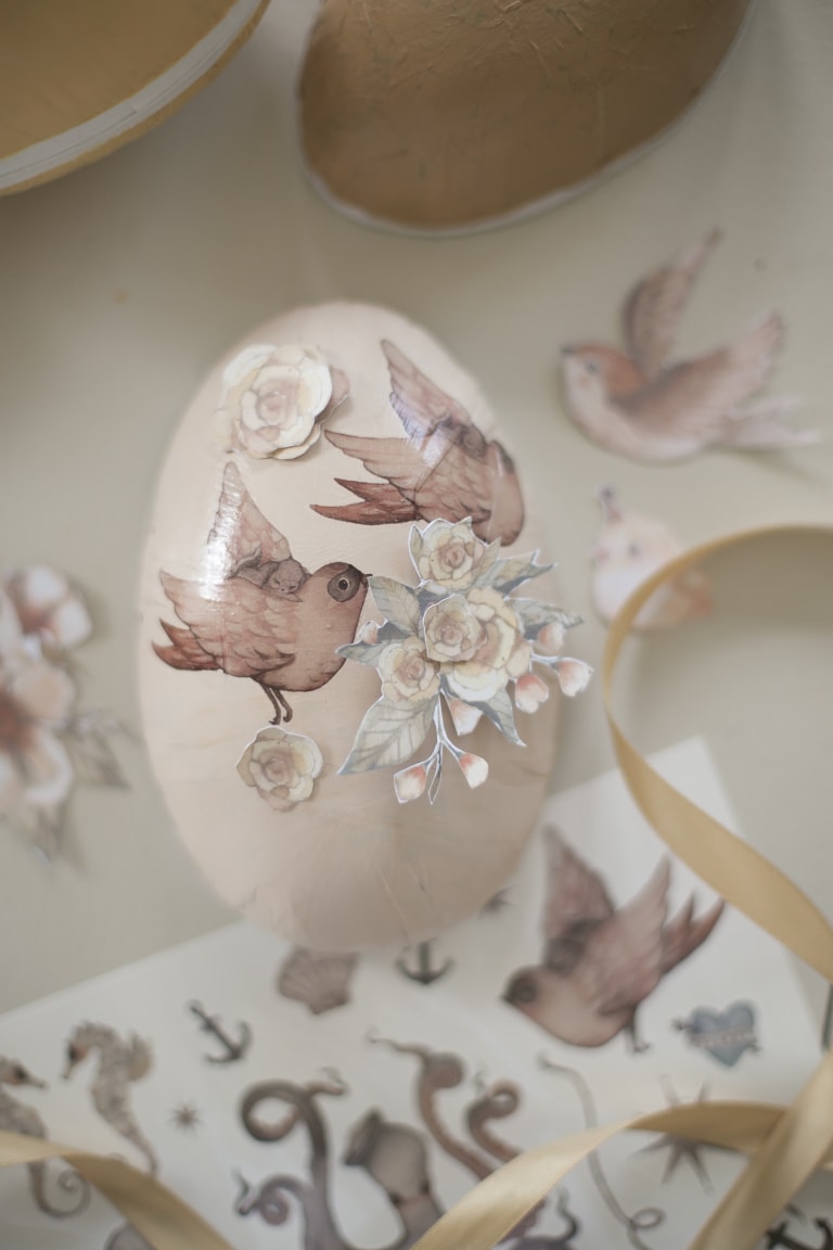 Easter, Corona and Coffee - Mrs Mighetto