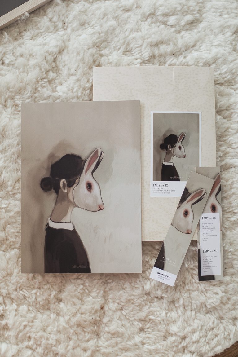 21X30 Lady no 22 - Art Print Posters - Mrs Mighetto